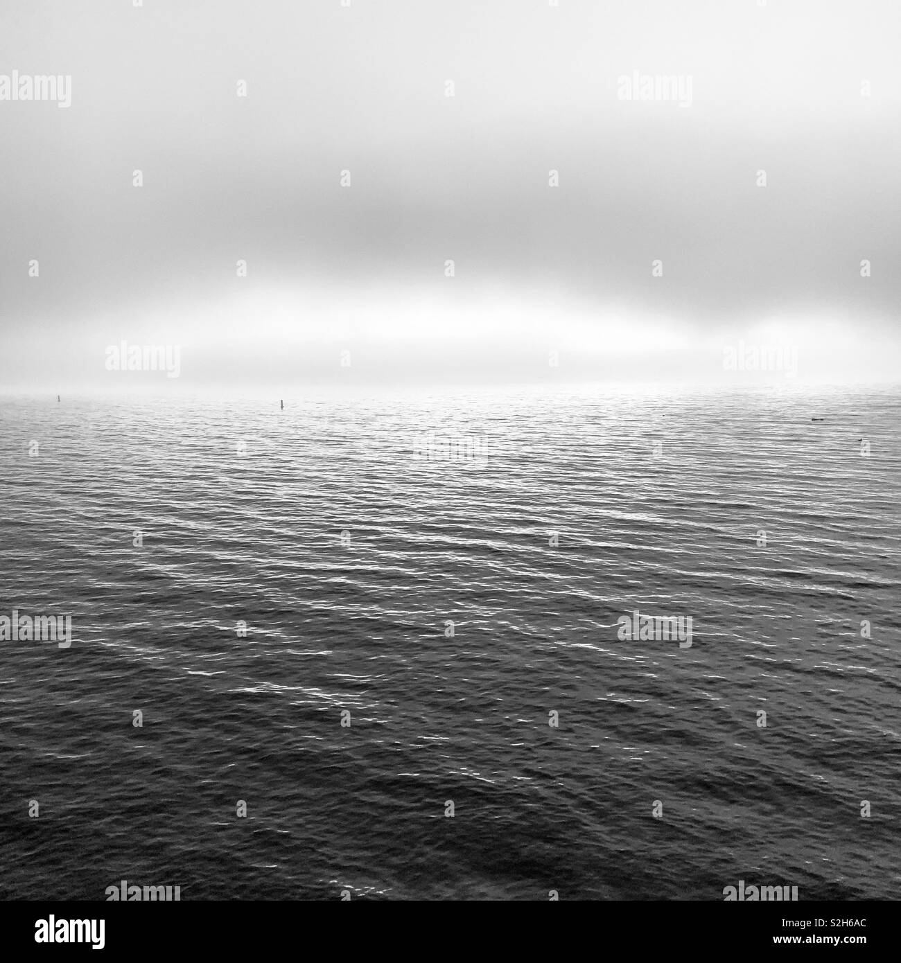 Shimmering water of the ocean hi-res stock photography and images - Alamy