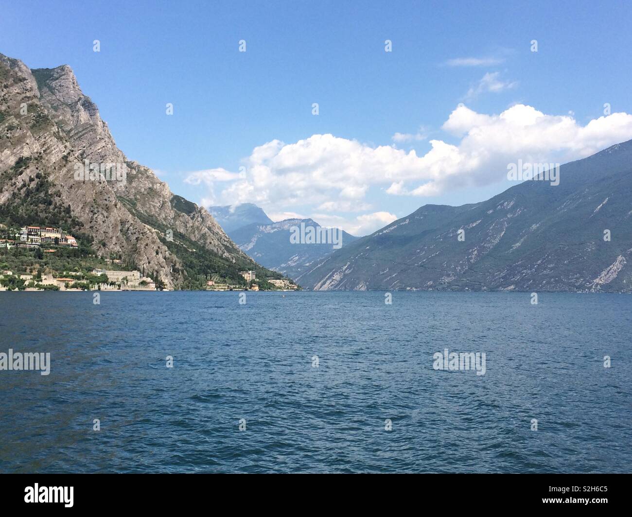 Garda lake mountains hi-res stock photography and images - Alamy
