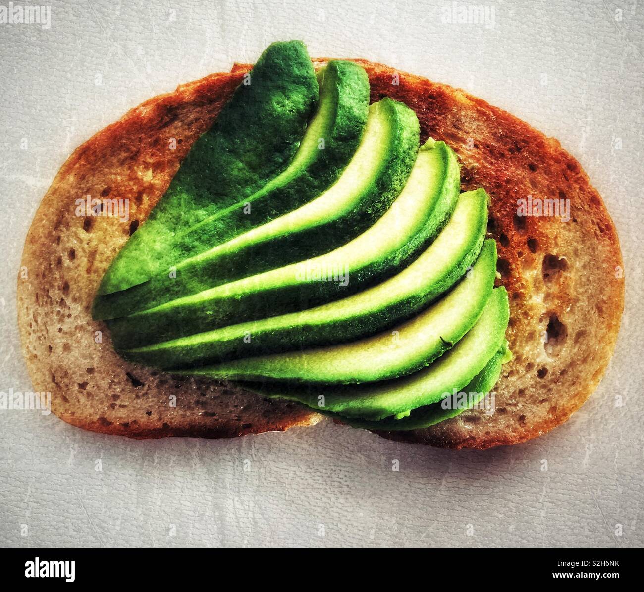 Avocado toast sliced hi-res stock photography and images - Alamy