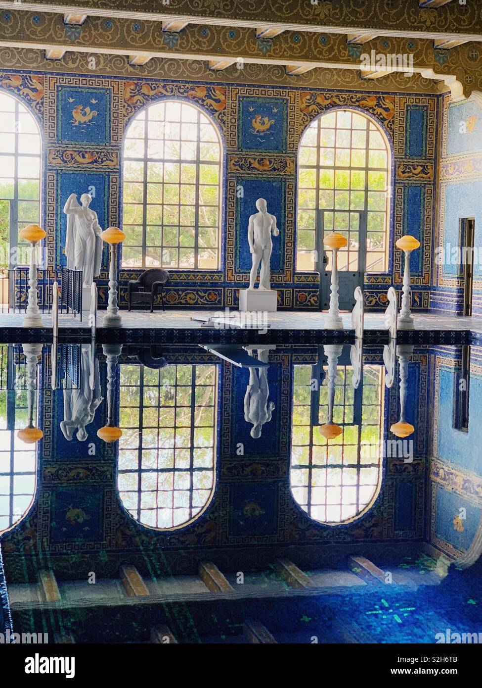 Roman gods and goddesses hi-res stock photography and images - Alamy