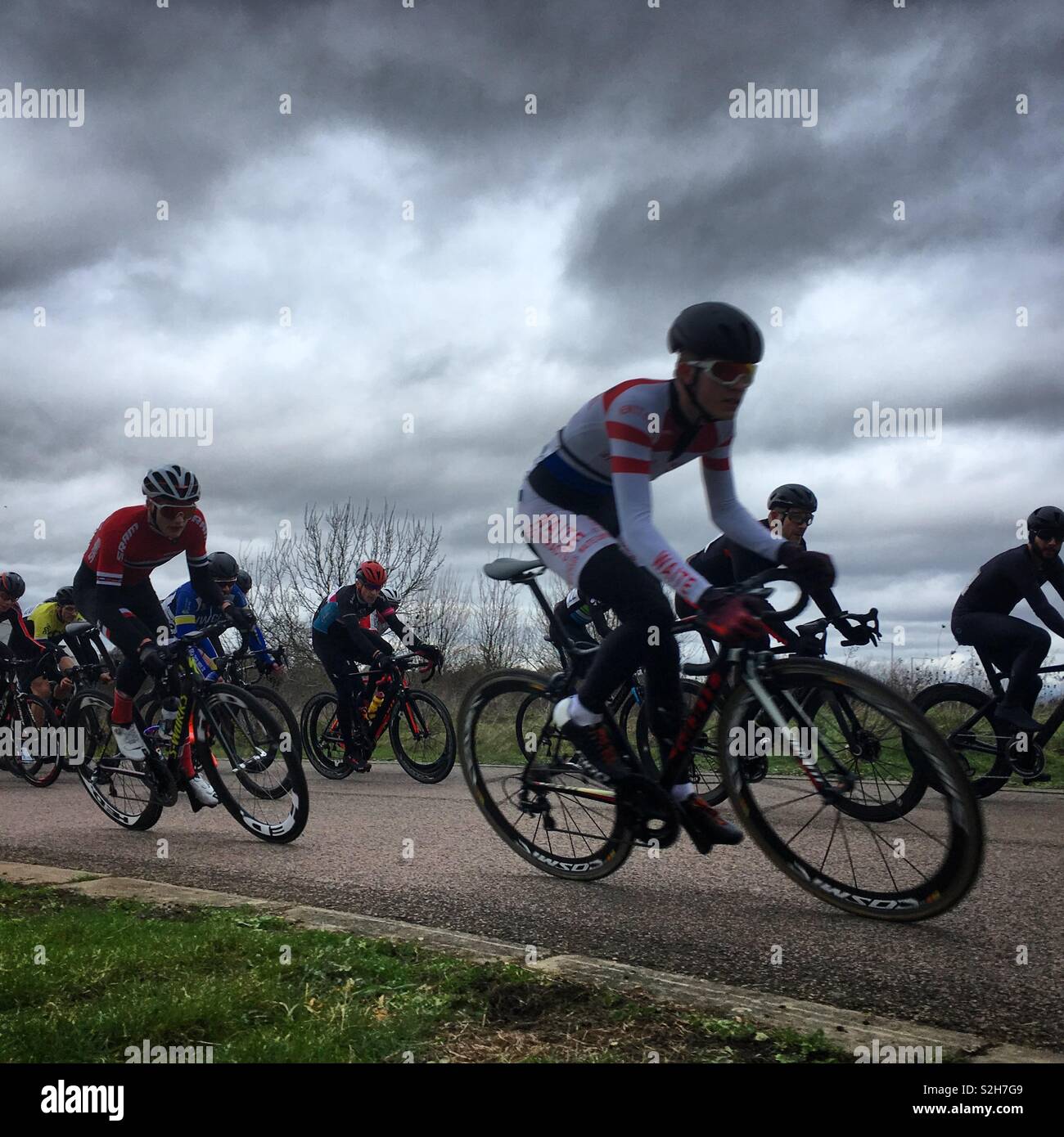 Cycle cycle track hi-res stock photography and images - Alamy