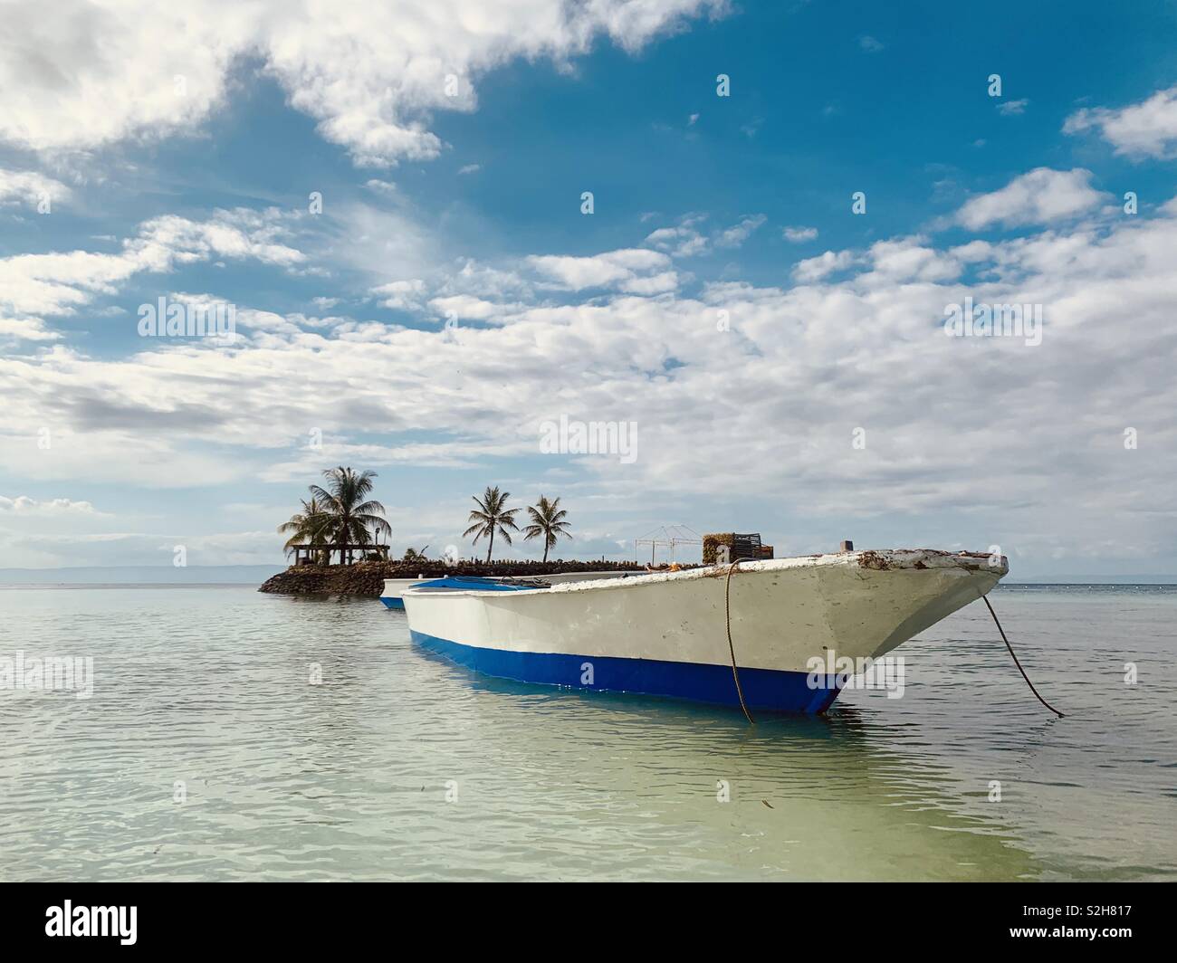 Clam boat hi-res stock photography and images - Alamy