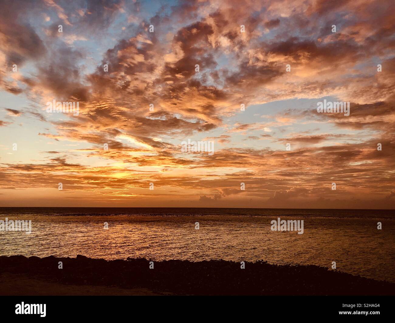 Amazing maldives sunset Stock Photo - Alamy