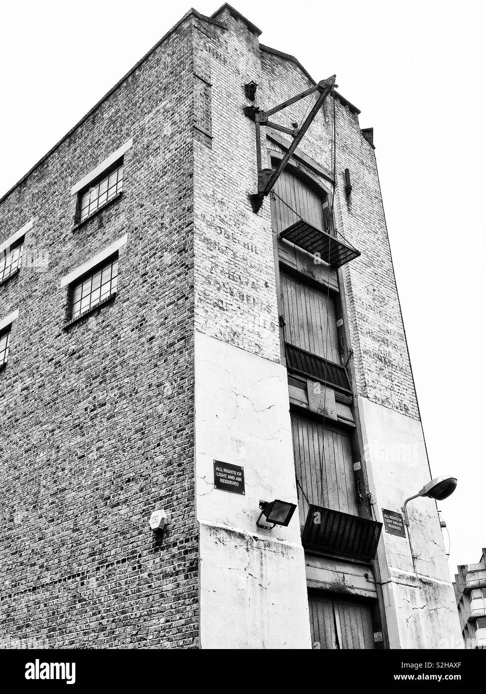Detail Of Old Derelict Warehouse High Resolution Stock Photography and ...