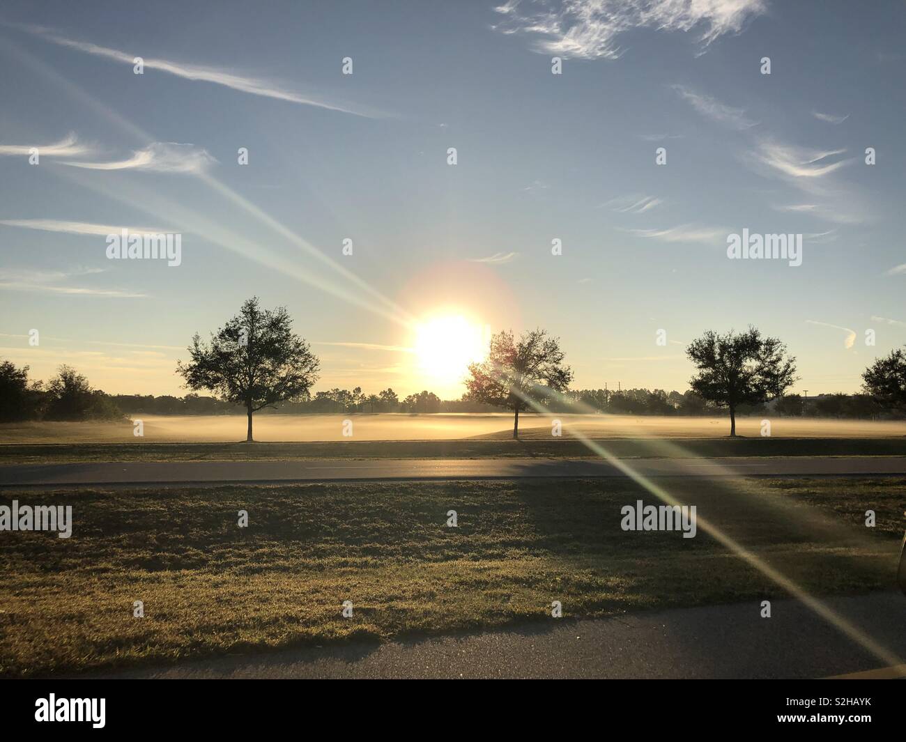 Radiant beams hi-res stock photography and images - Alamy