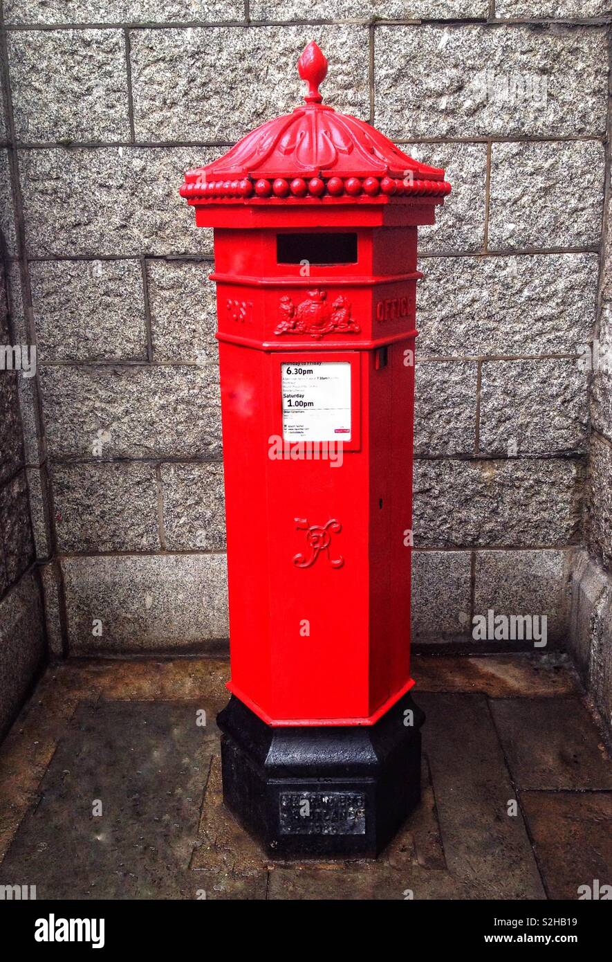 Pillar box london victorian hi-res stock photography and images - Alamy