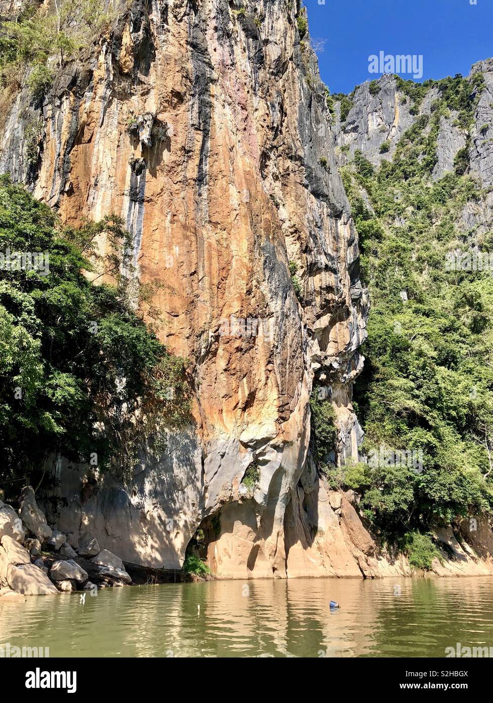 Close under the cliff hi-res stock photography and images - Alamy