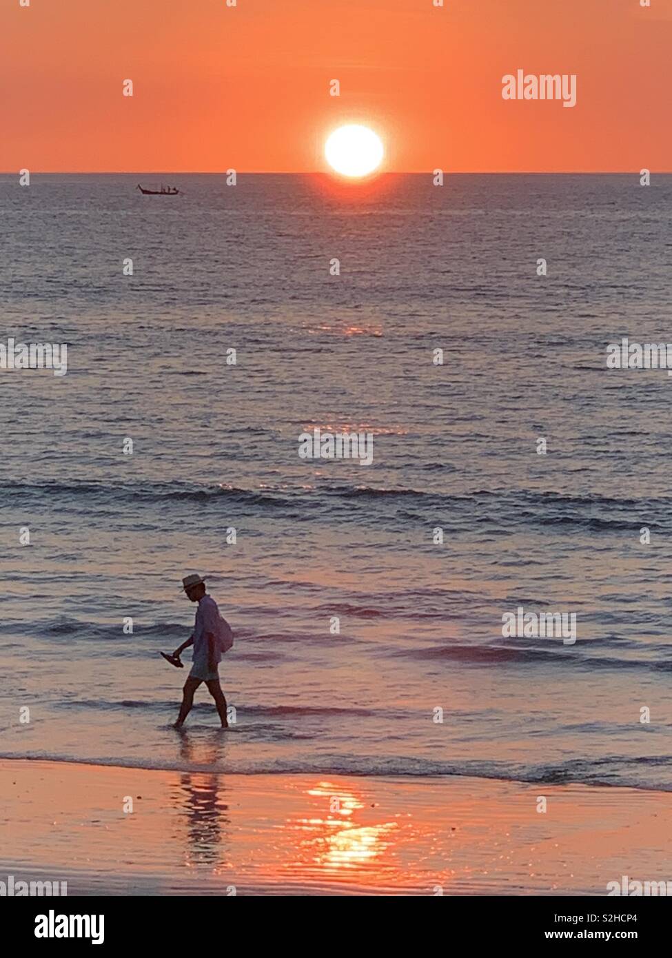 Thai sunset hi-res stock photography and images - Alamy