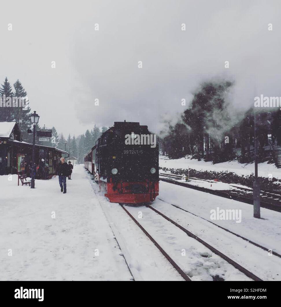 Steam train snow hi-res stock photography and images - Alamy