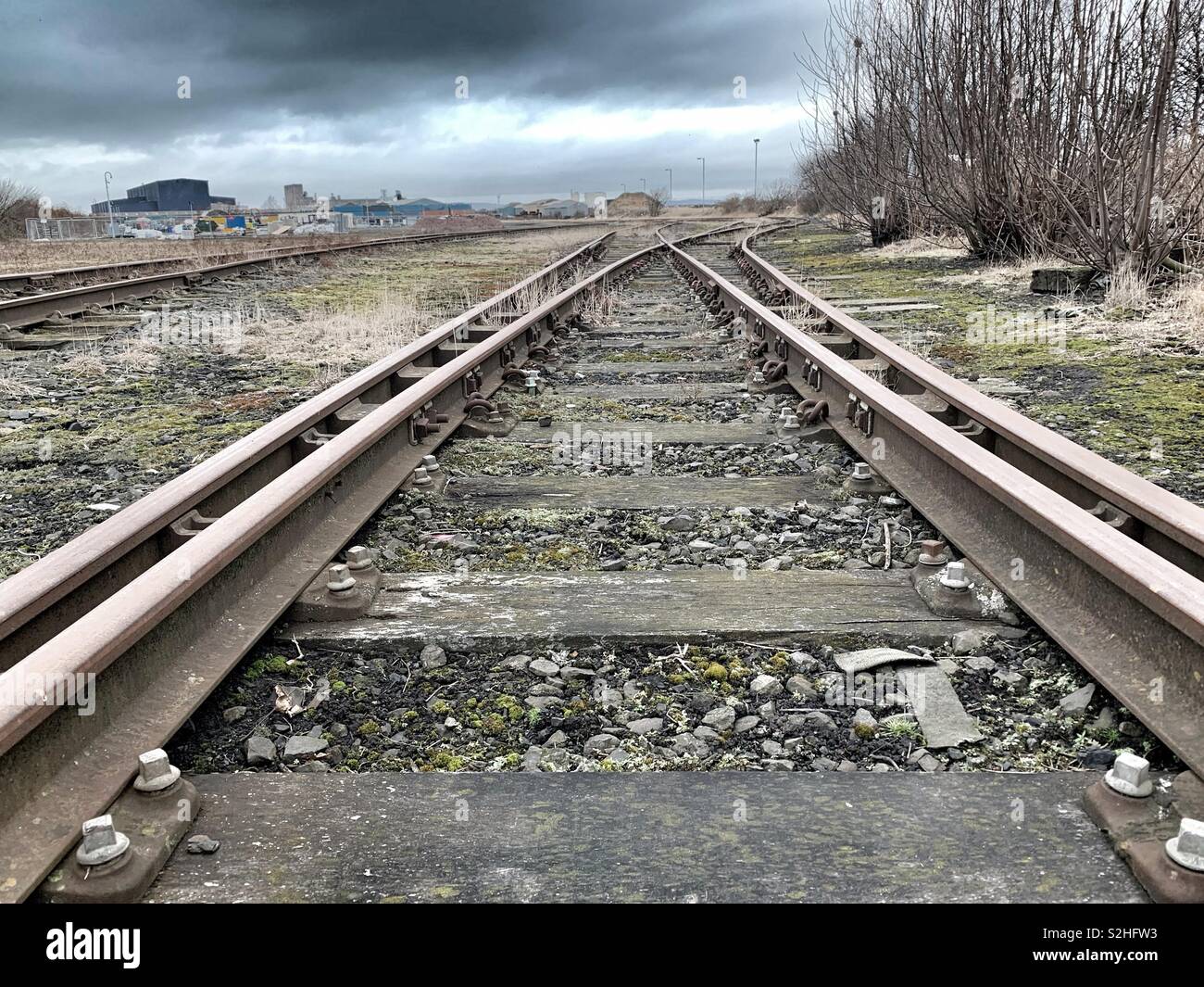 Disused railway tracks hi-res stock photography and images - Alamy