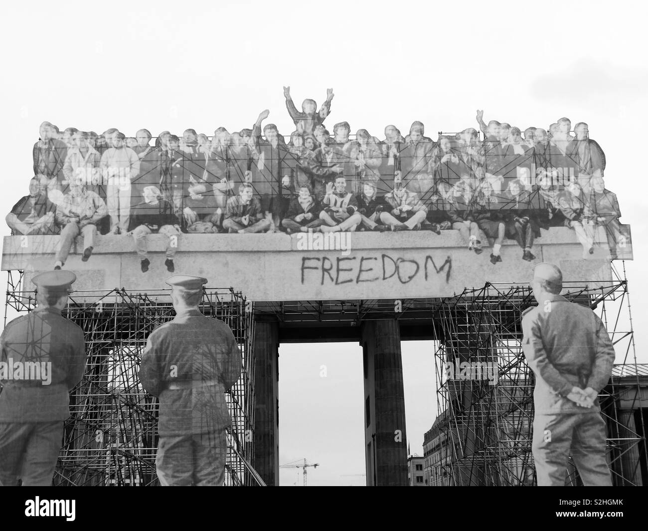 Freedom gate Black and White Stock Photos & Images - Alamy