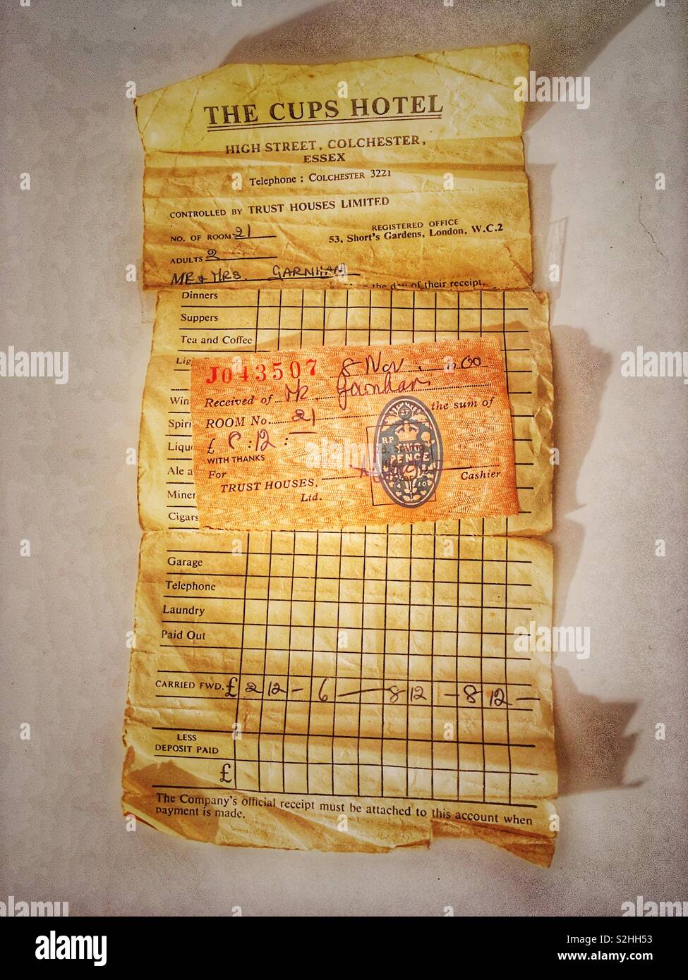 Hotel invoice hi-res stock photography and images - Alamy