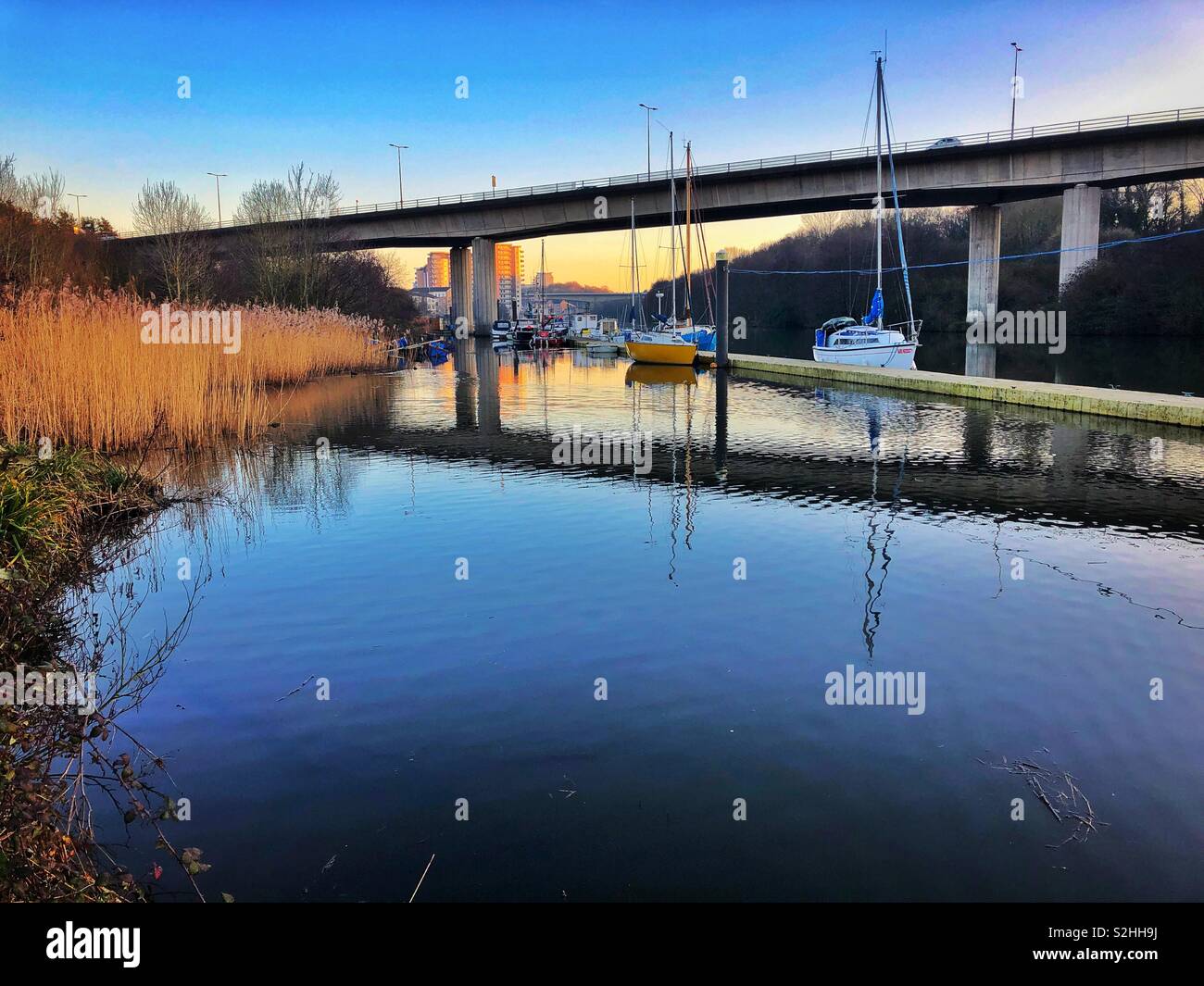 Road to cardiff hi-res stock photography and images - Alamy