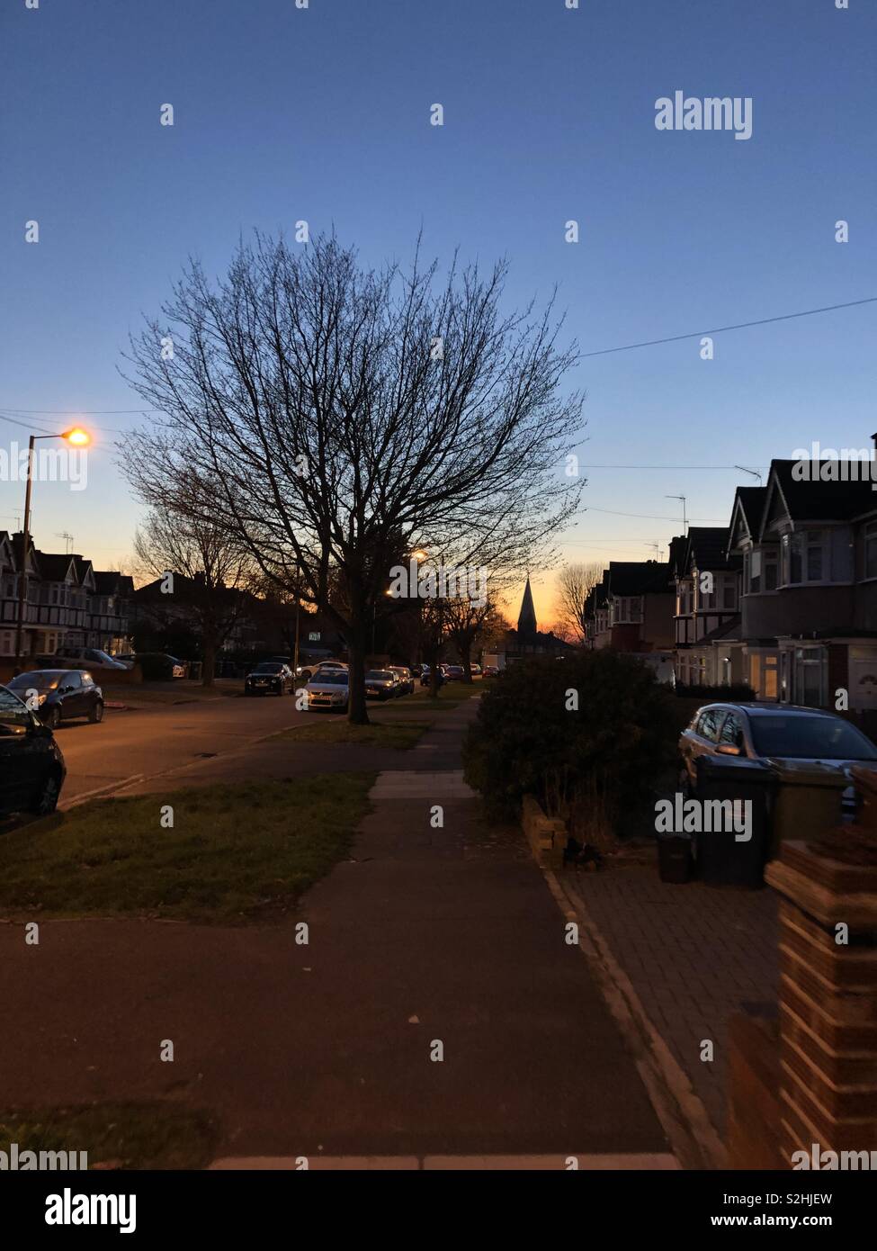 Suburban twilight hi-res stock photography and images - Alamy