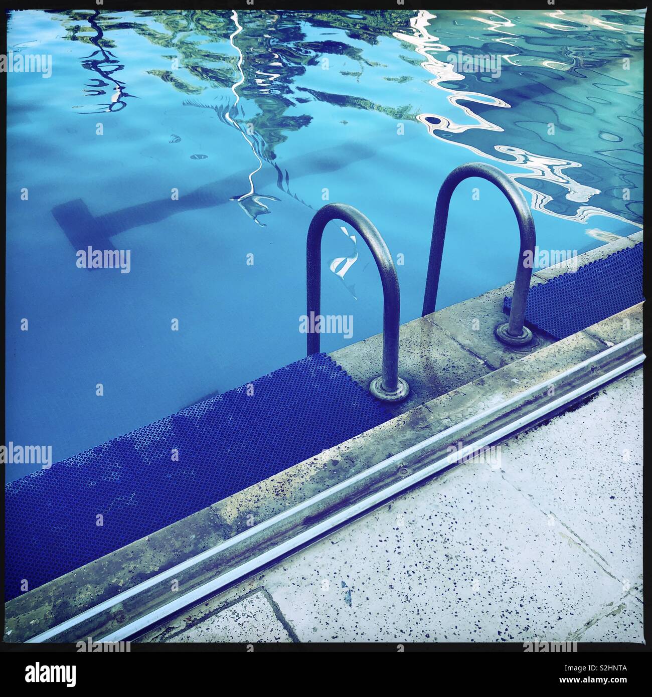 Swimming pool stairs hi-res stock photography and images - Alamy