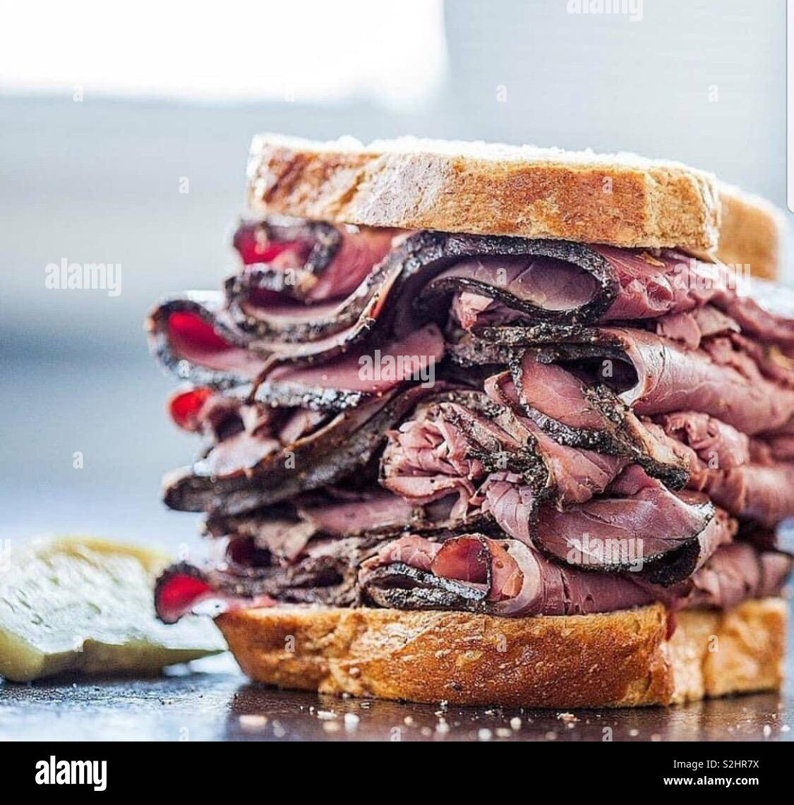 Roost beef hi-res stock photography and images - Alamy