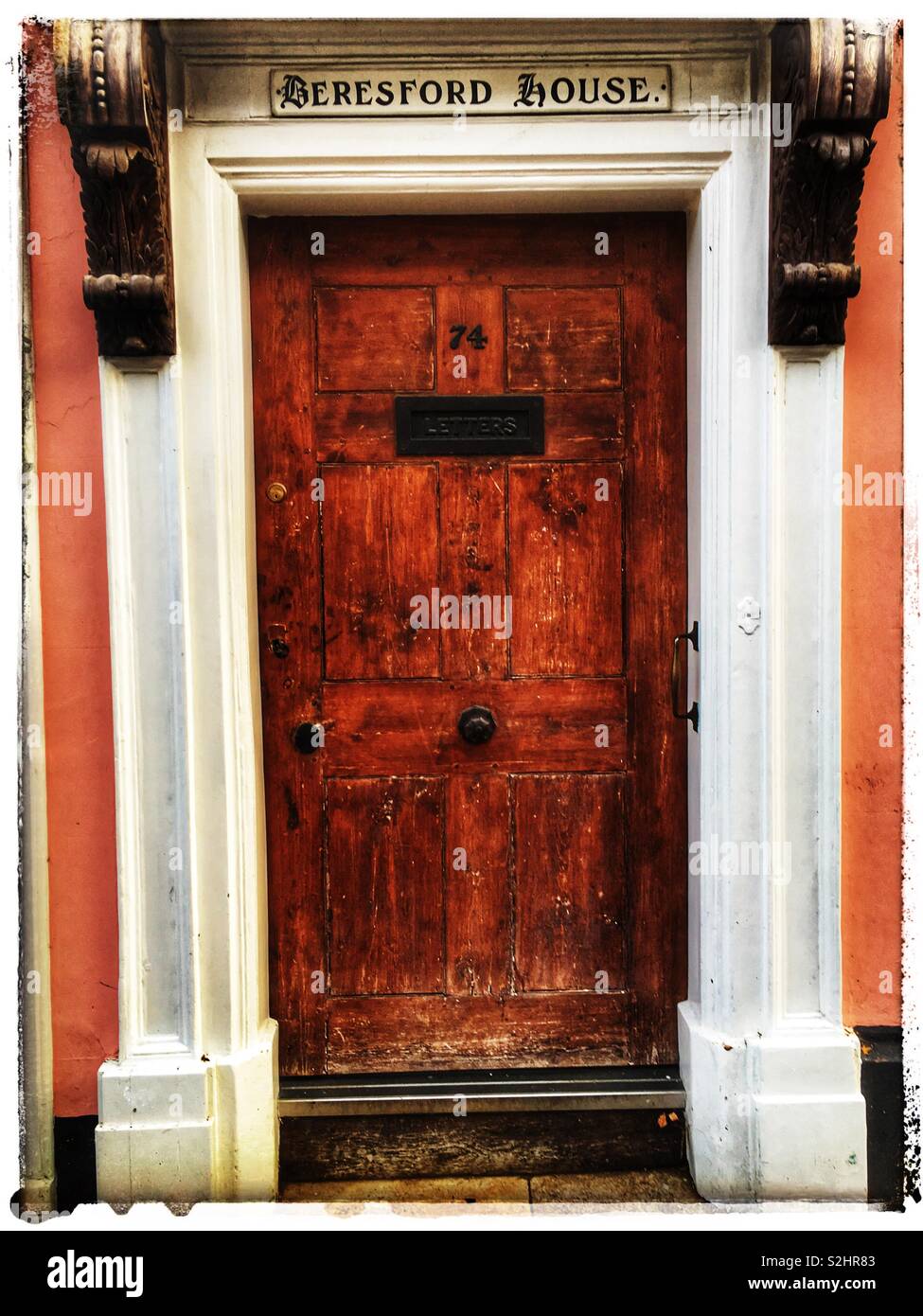 Front door residential property hi-res stock photography and images - Alamy