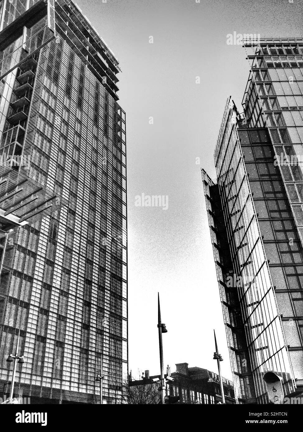 High rise glass and steel office blocks near London Bridge railway ...