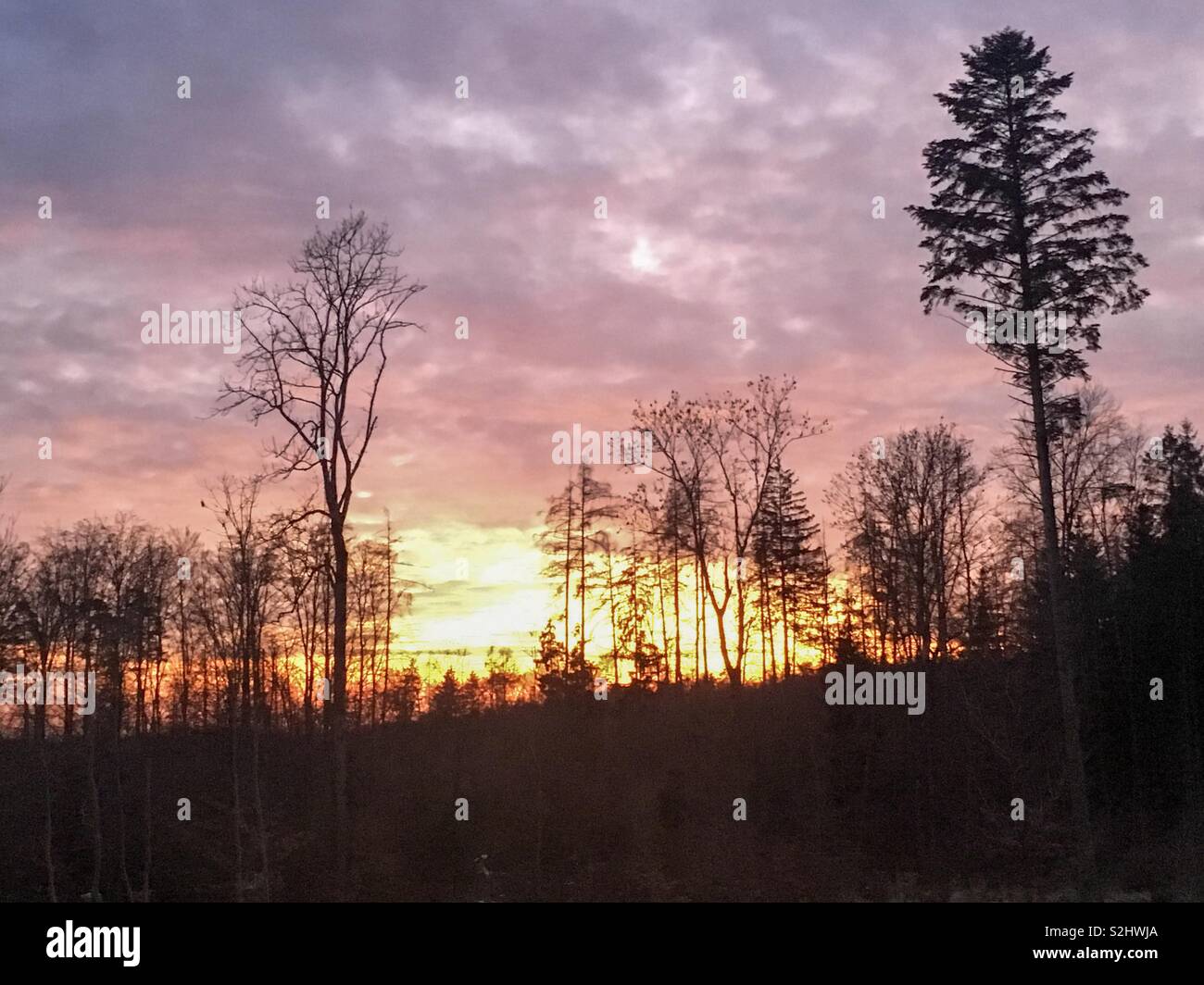 The Sun goes down Stock Photo - Alamy