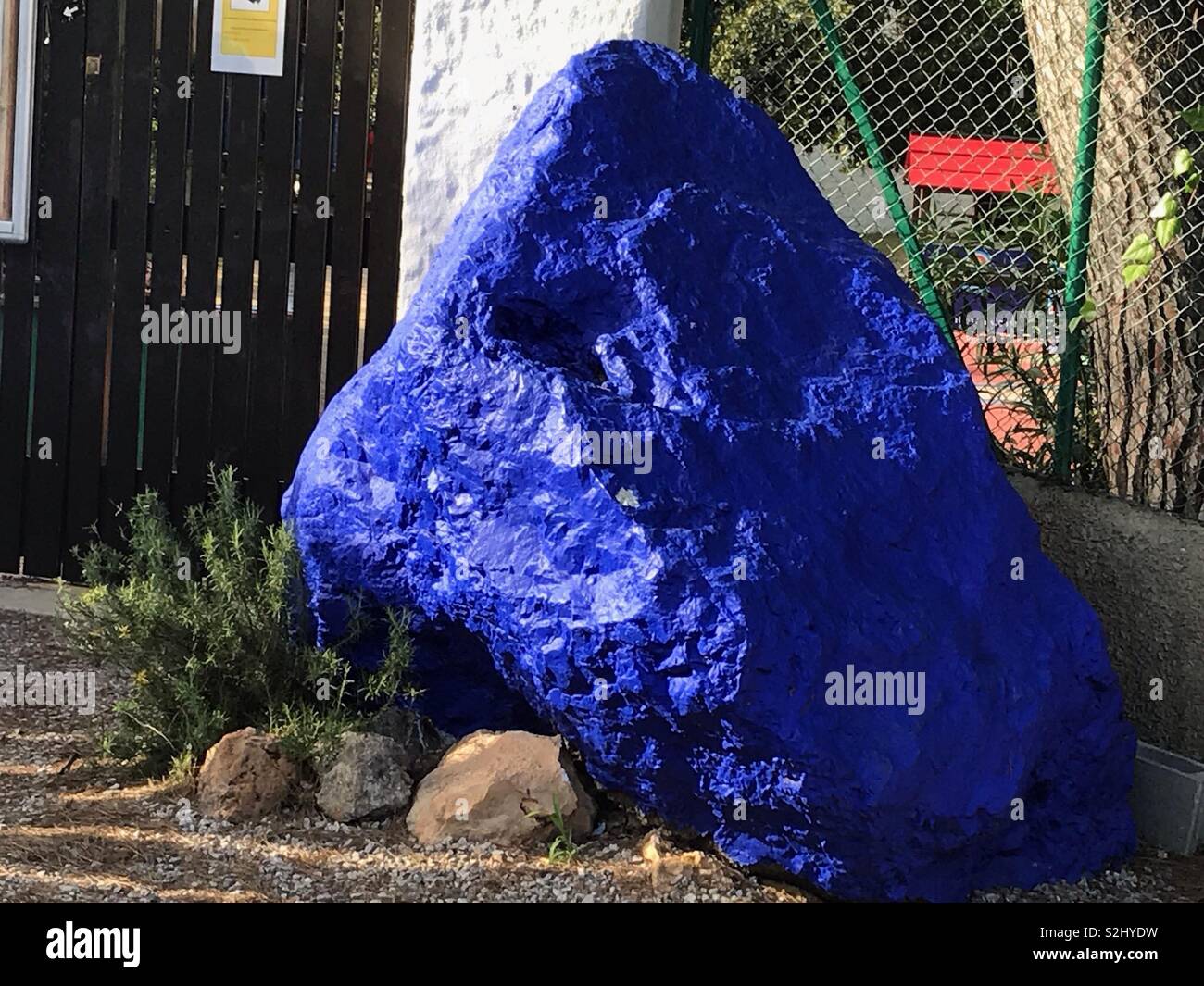 Blue rock hi-res stock photography and images - Alamy