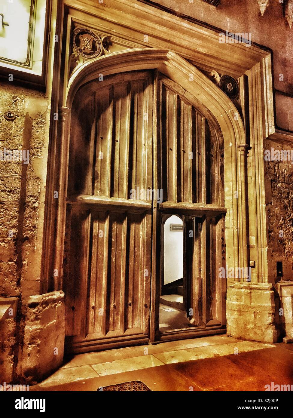 Main gate hi-res stock photography and images - Alamy