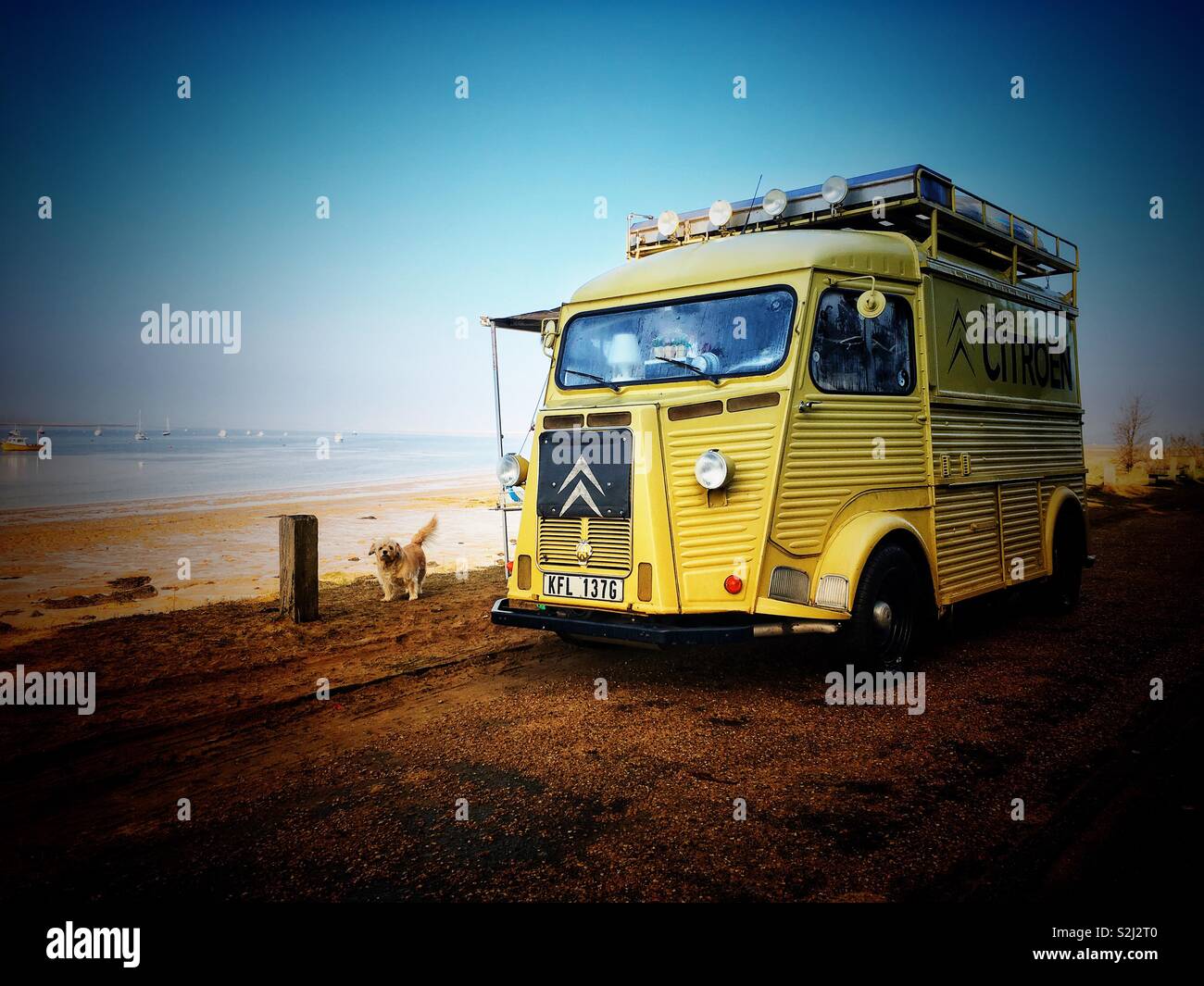 Vintage Citroen van Stock Photo - Alamy