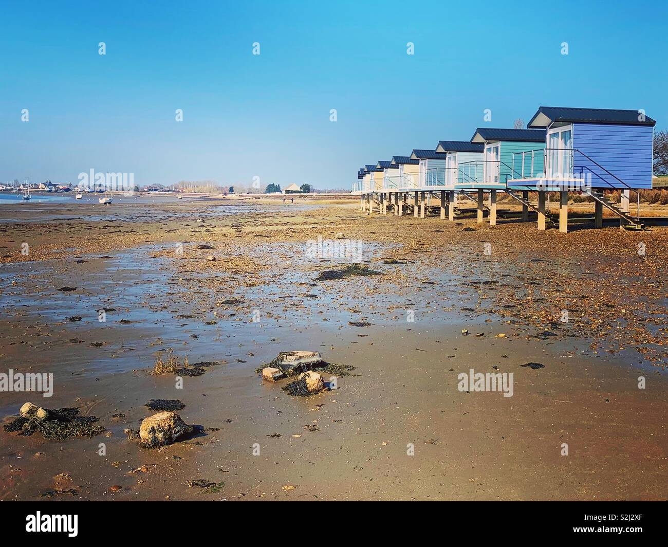 Heybridge basin hi-res stock photography and images - Alamy