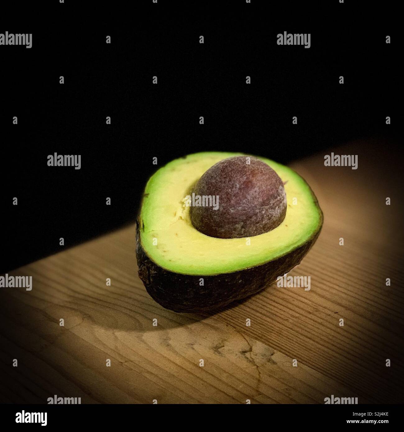 Avacado hi-res stock photography and images - Alamy