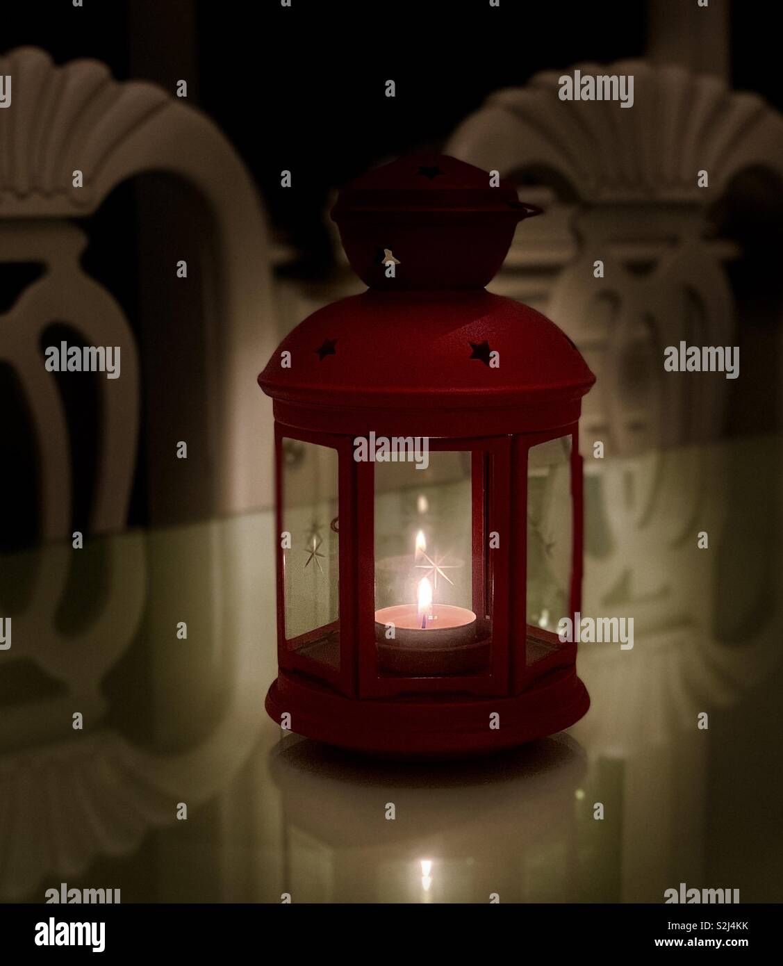 Right lighting hi-res stock photography and images - Alamy