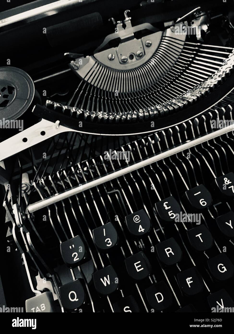 Old typewriter keys hi-res stock photography and images - Alamy