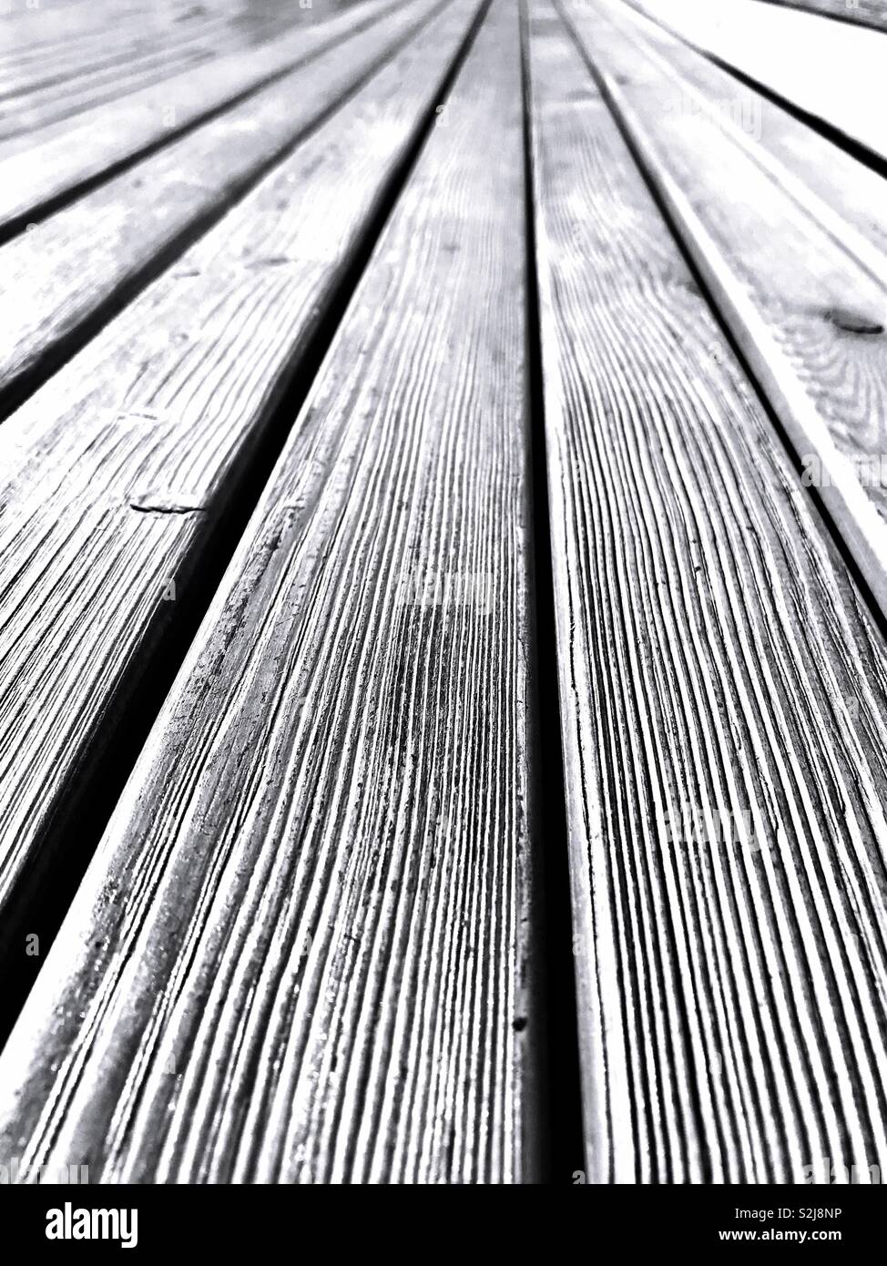 Lines of perspective hi-res stock photography and images - Alamy