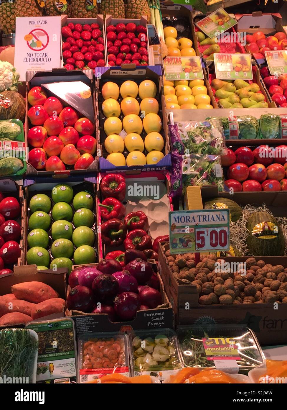 Triana Market Seville High Resolution Stock Photography and Images - Alamy