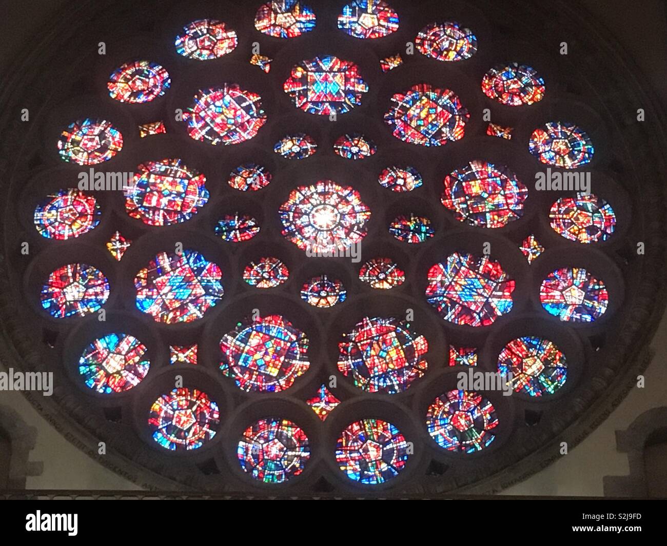 Round glass windows hi-res stock photography and images - Alamy