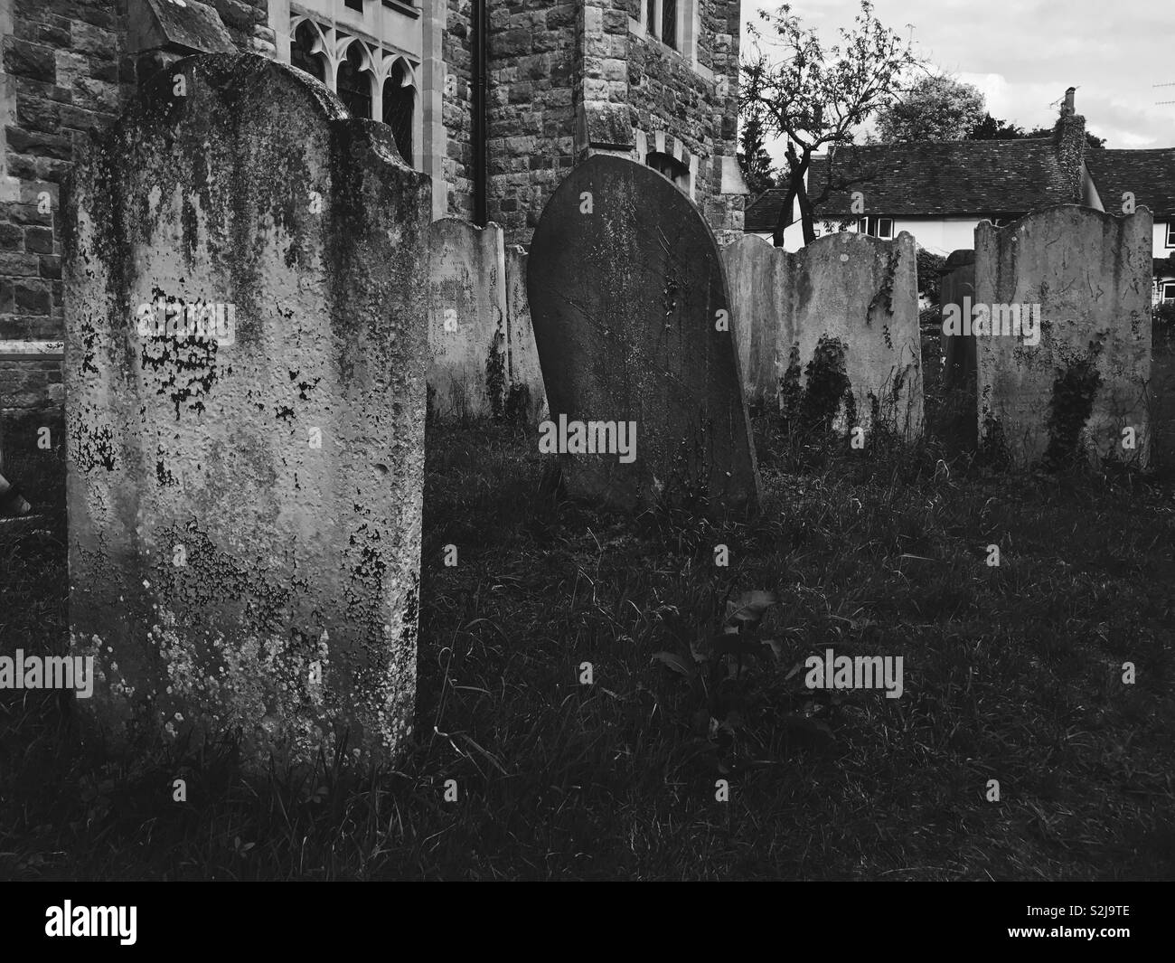 Kent cemetery Black and White Stock Photos & Images - Alamy