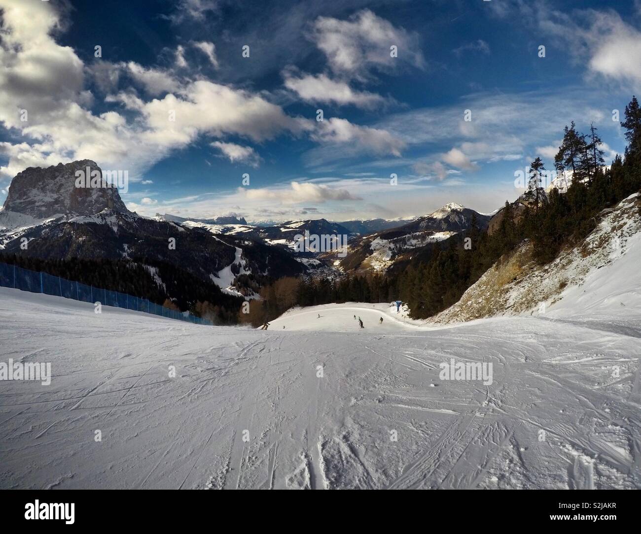 Slope mountains hi-res stock photography and images - Alamy