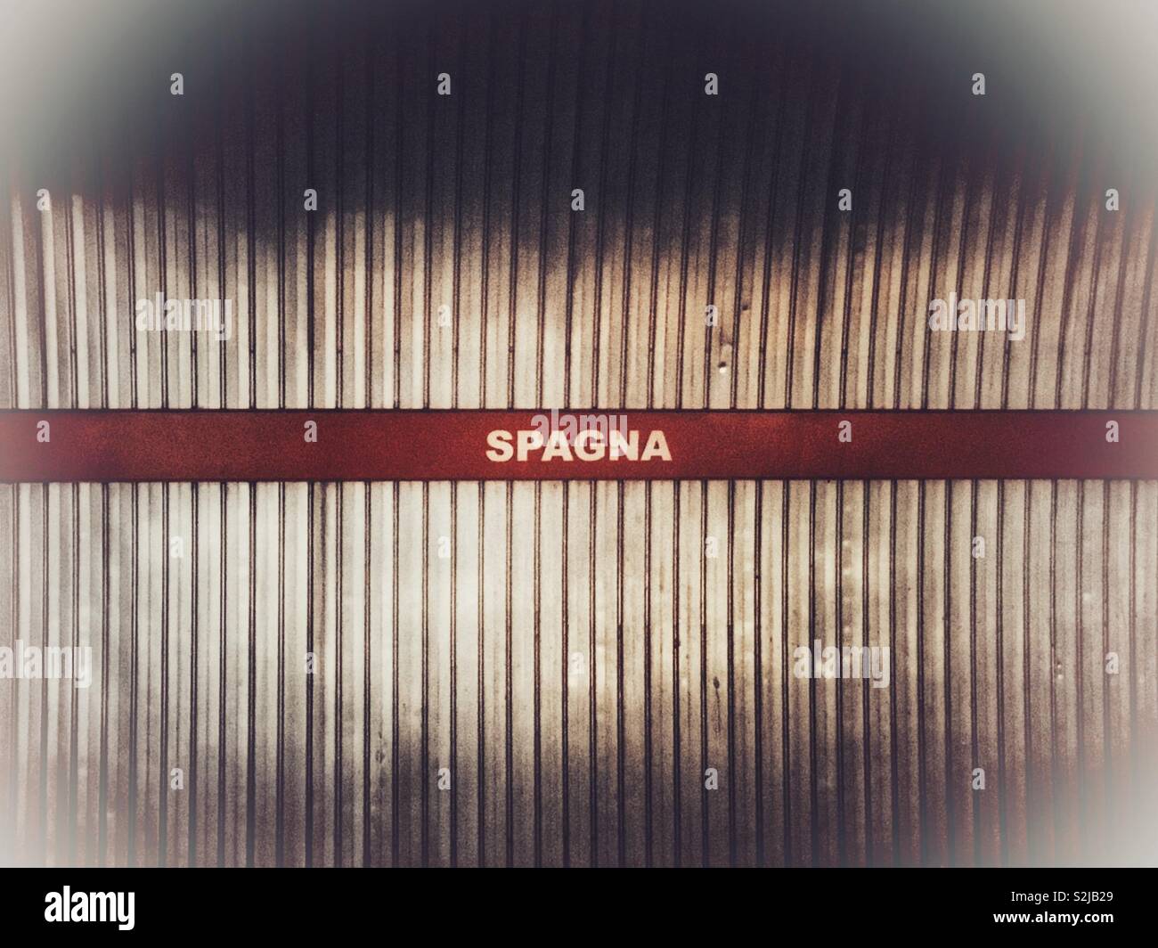 Rome metro sign hi-res stock photography and images - Alamy