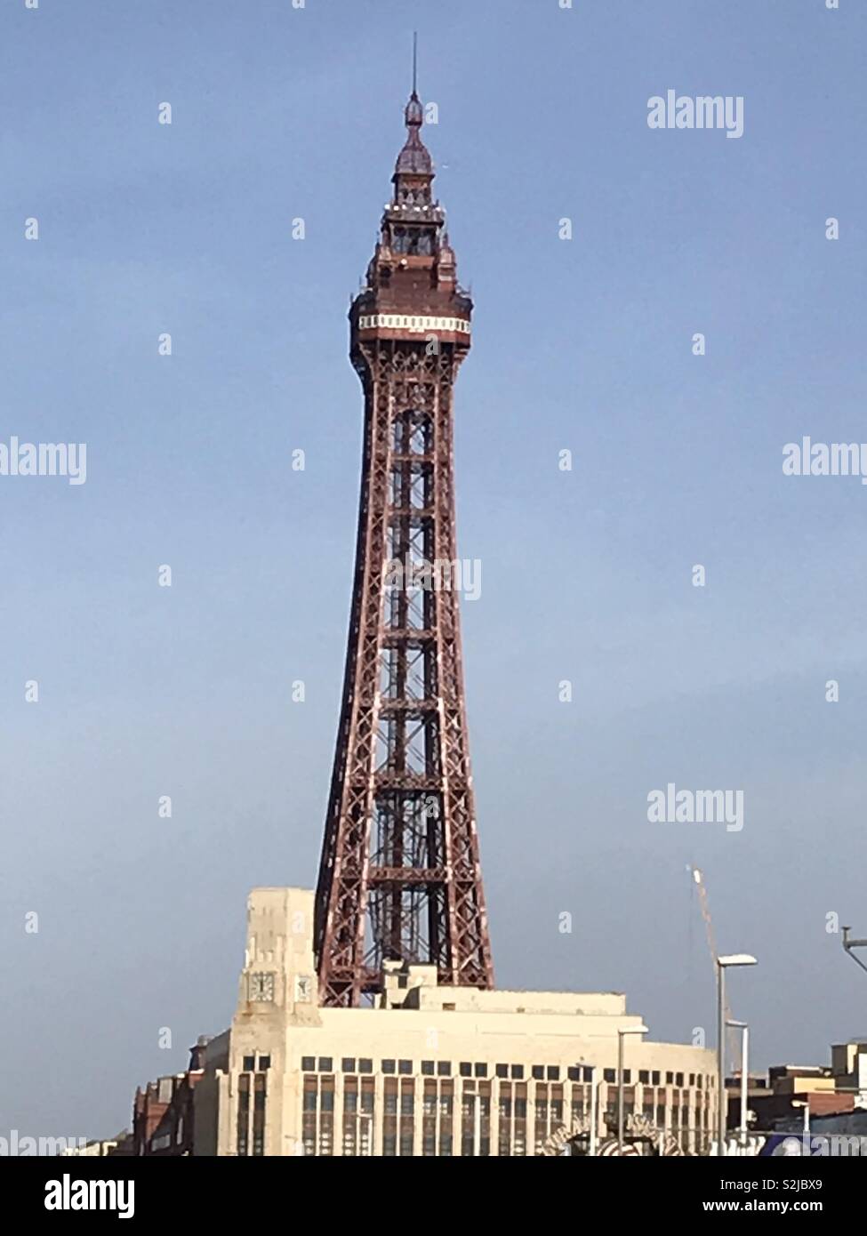 Buildings blackpool hi-res stock photography and images - Alamy