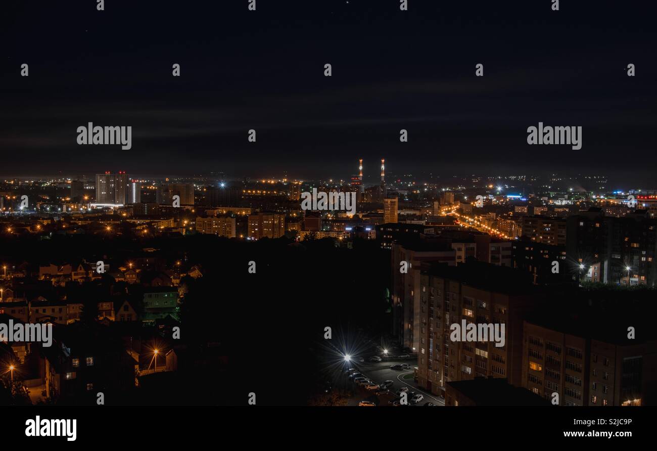 Night city aerial view hi-res stock photography and images - Alamy