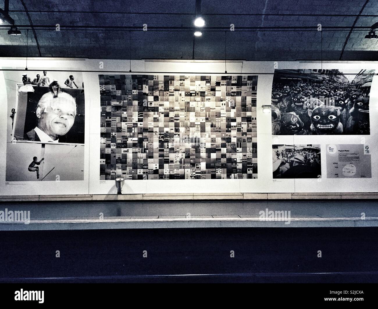 Paris rer train hi-res stock photography and images - Alamy