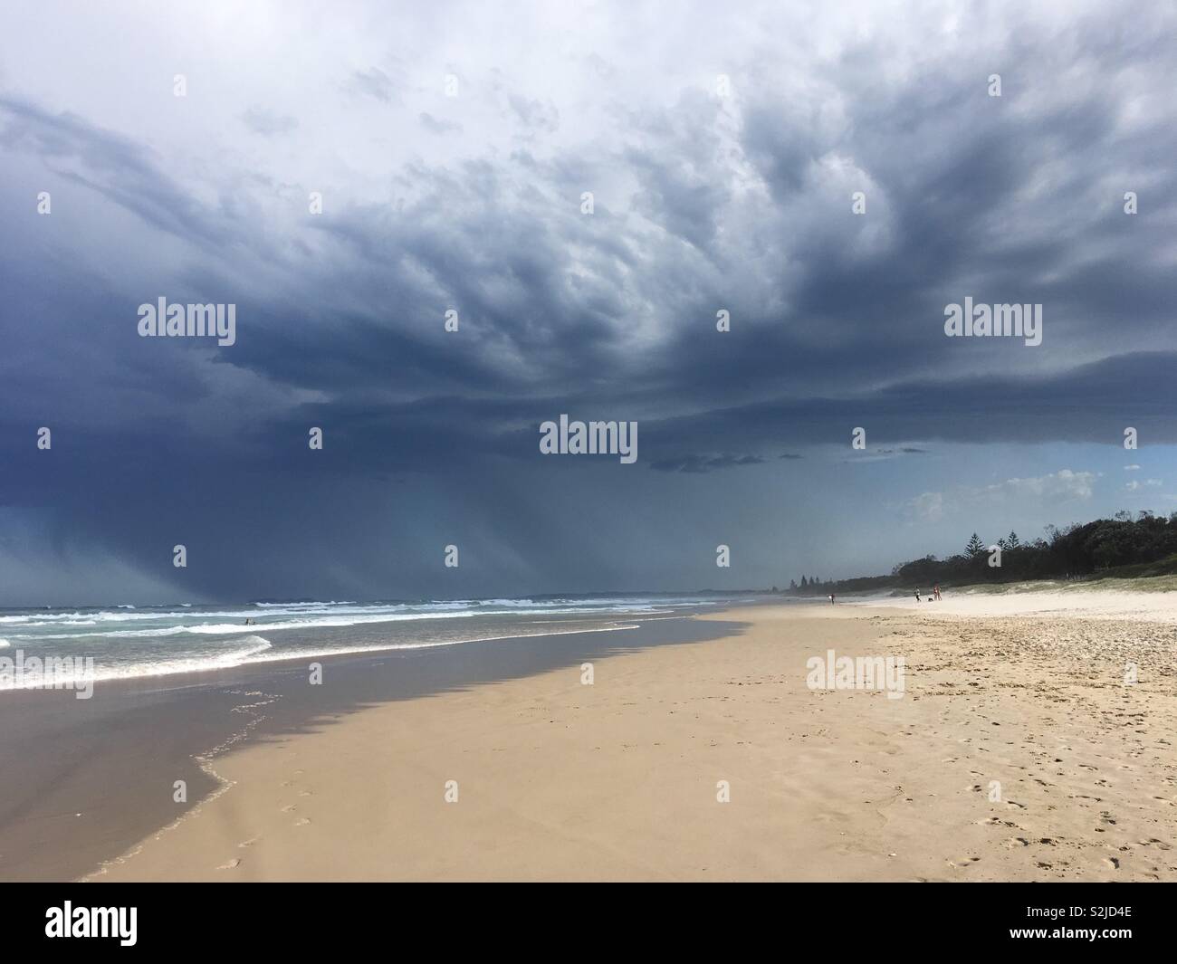 Storm beach hi-res stock photography and images - Alamy