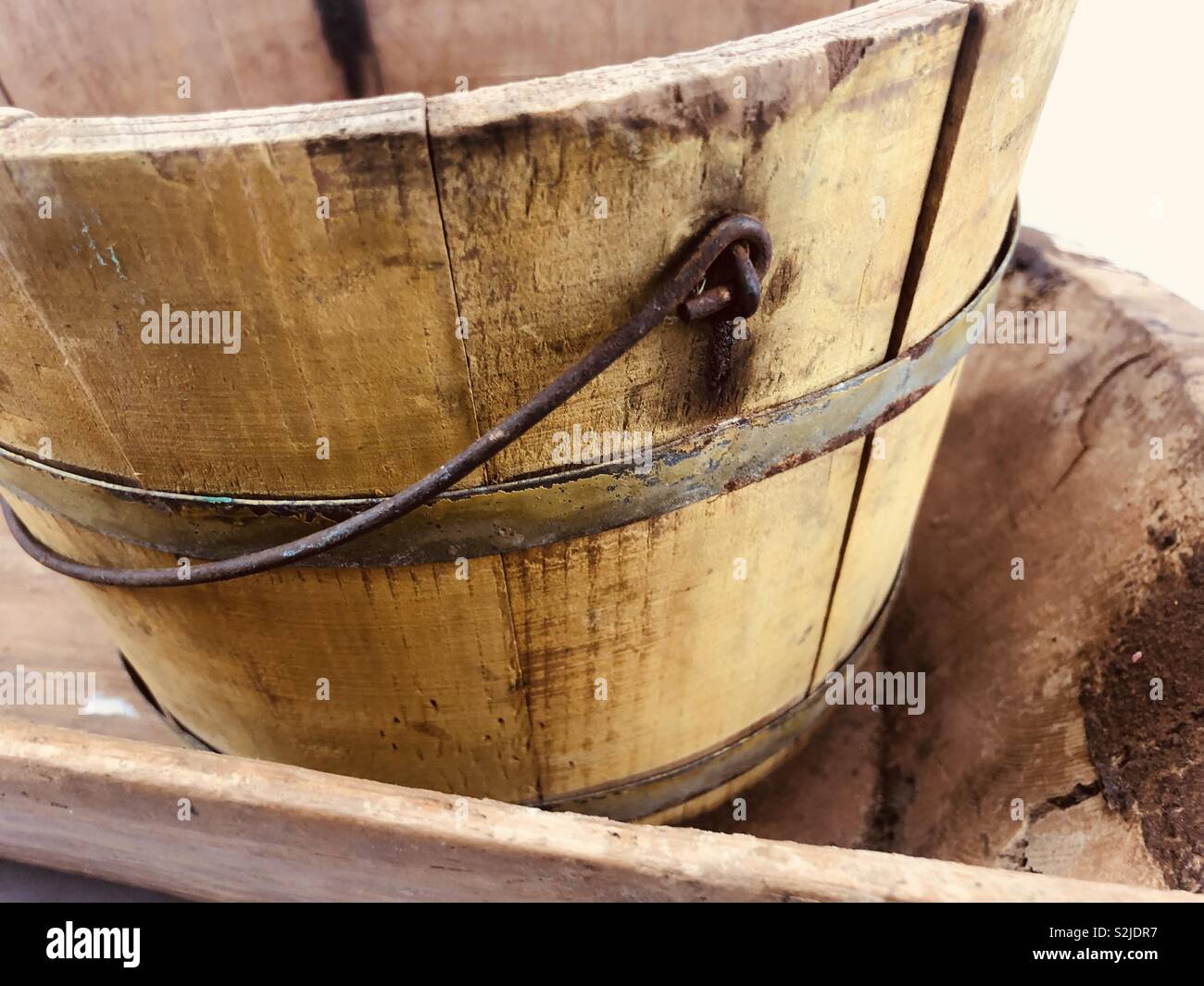 Wooden bucket hi-res stock photography and images - Alamy