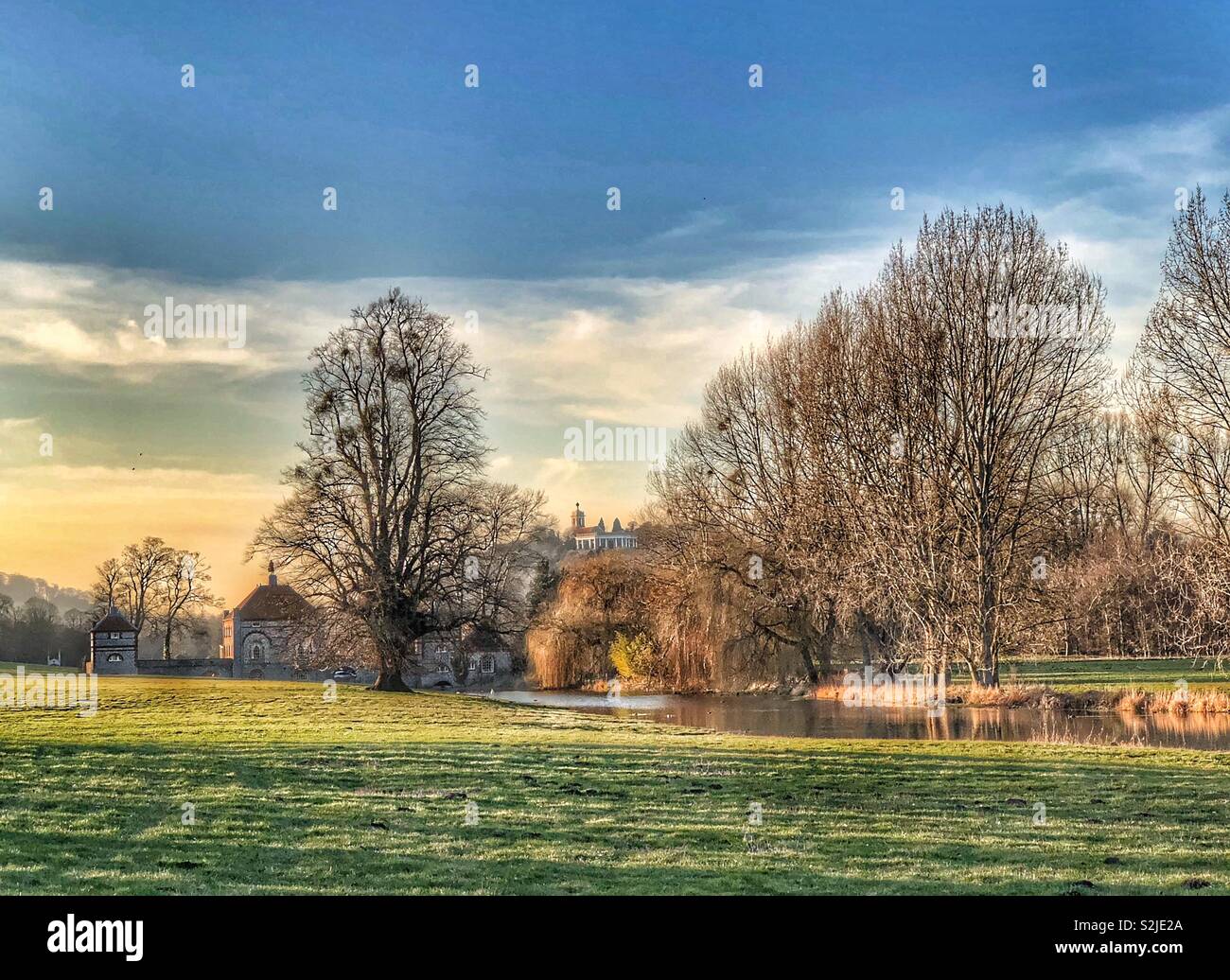 Buckinghamshire countryside hi-res stock photography and images - Alamy