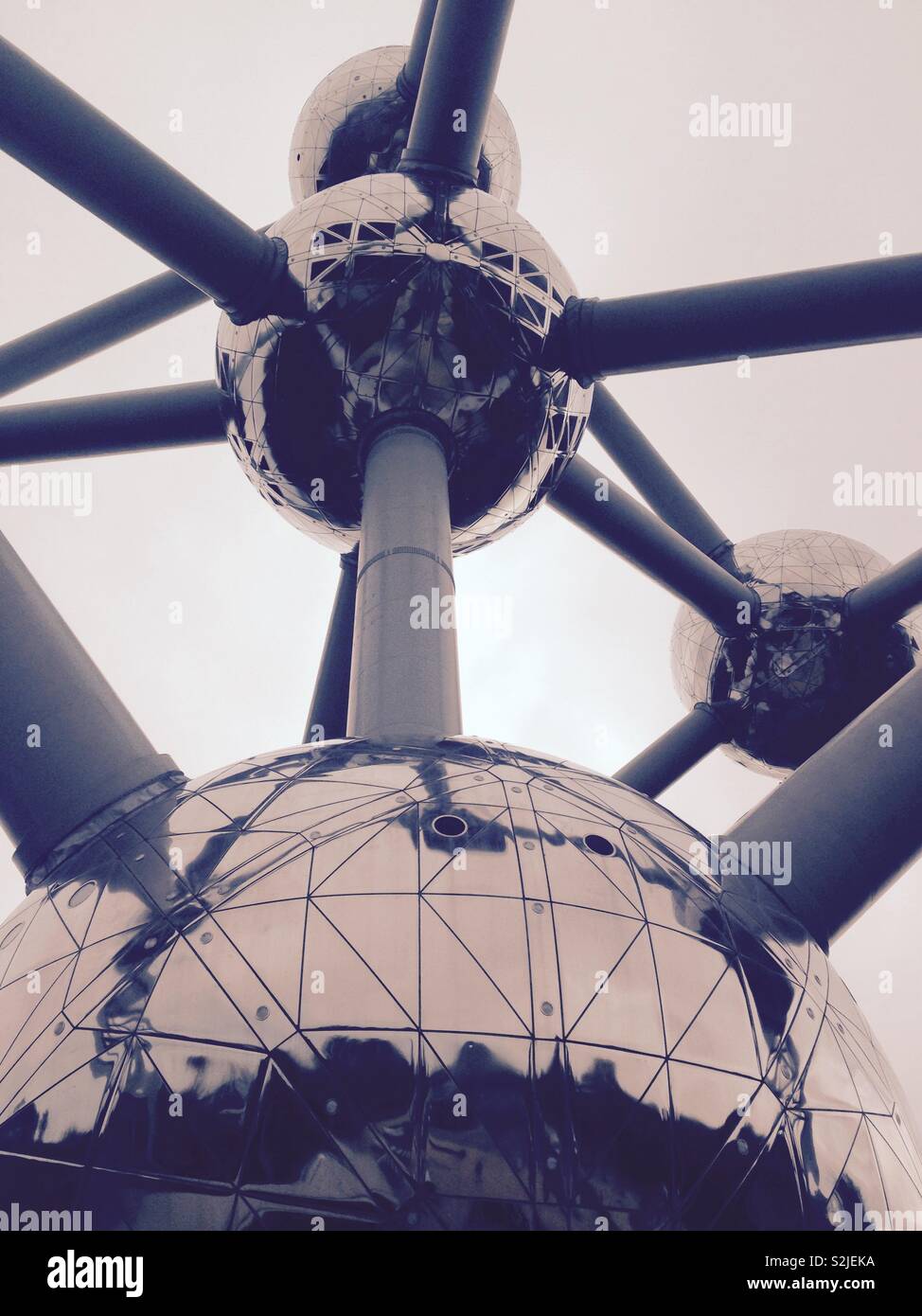 Atomium futuristic architecture hi-res stock photography and images - Alamy