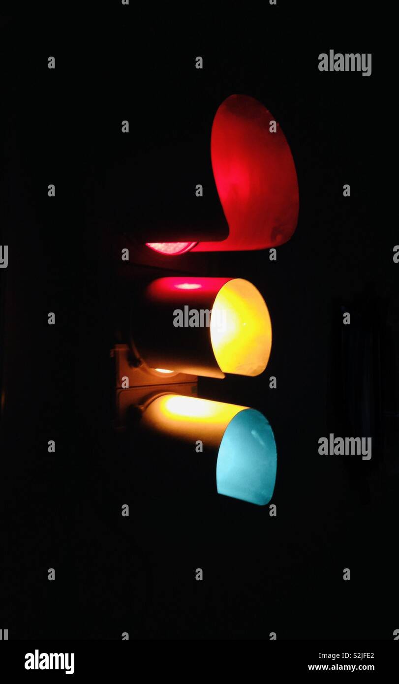 Traffic light colors green hi-res stock photography and images - Alamy