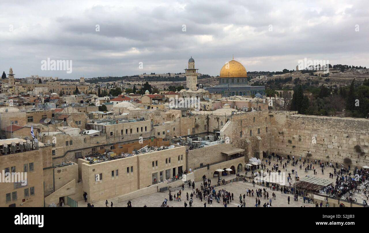 Panoramic view of Western Wall and Al-Aqsa Mosque in the old city of ...