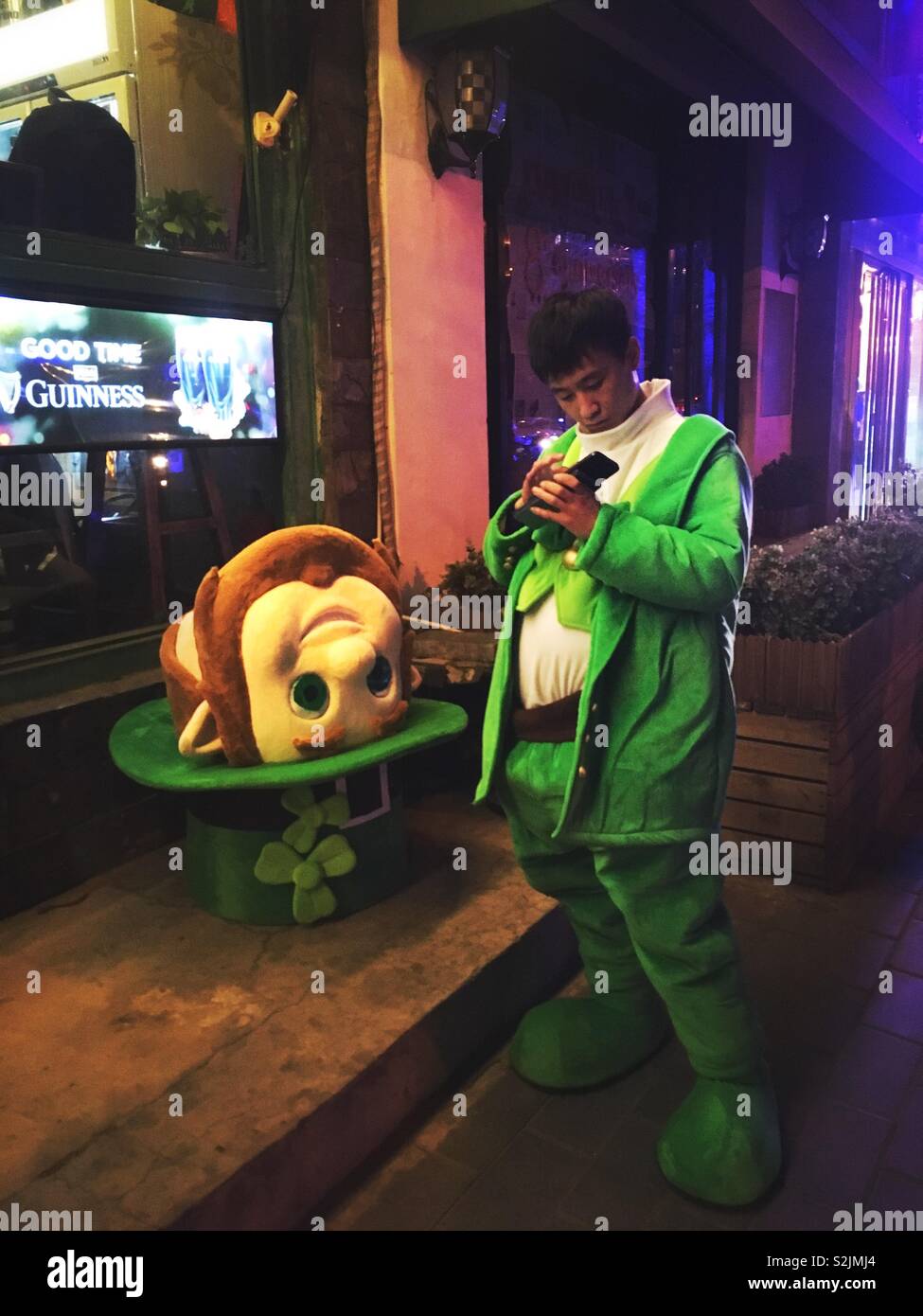 Saint costume hi-res stock photography and images - Alamy