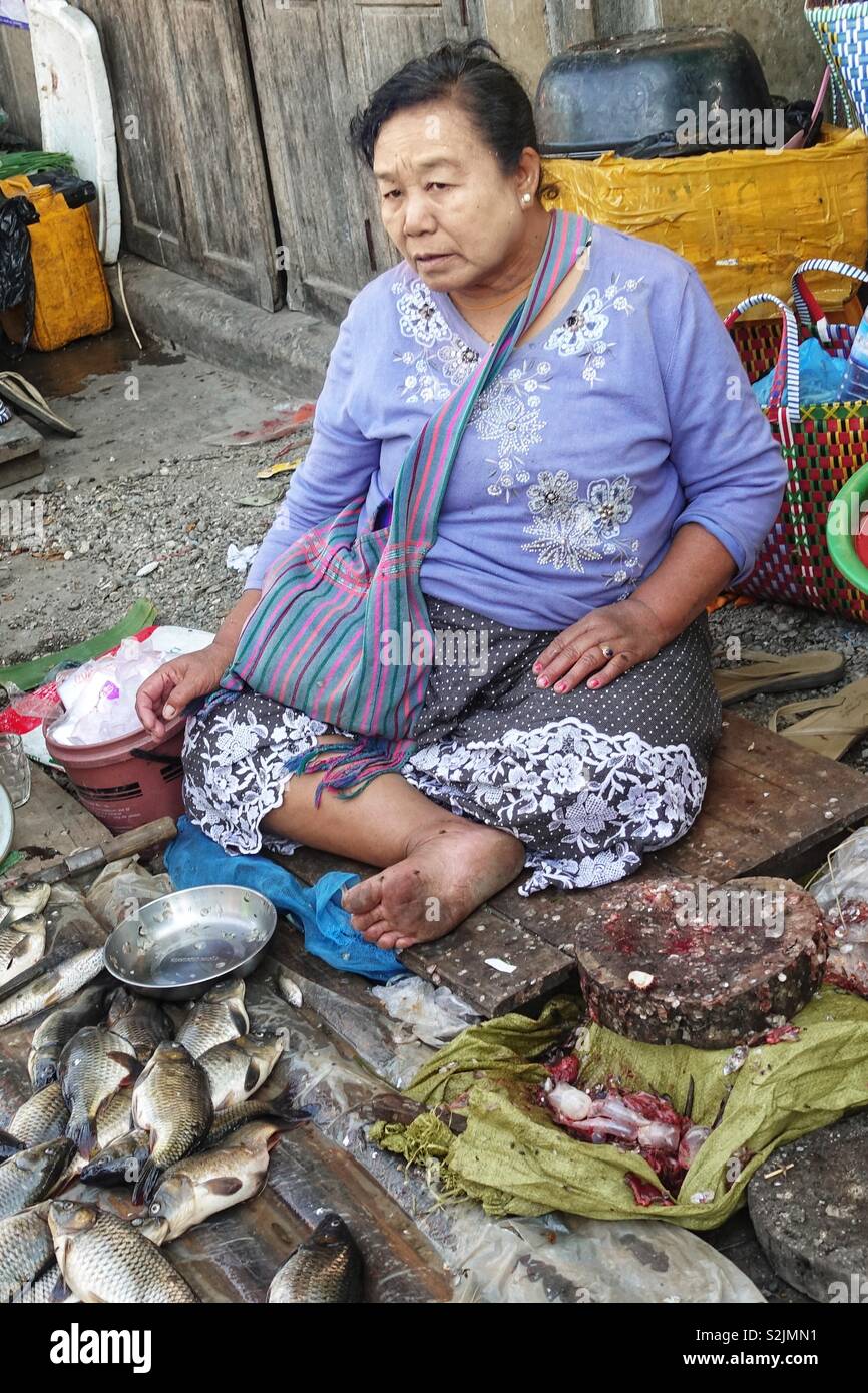 Myanmar Old Lady Portrait High Resolution Stock Photography and Images ...