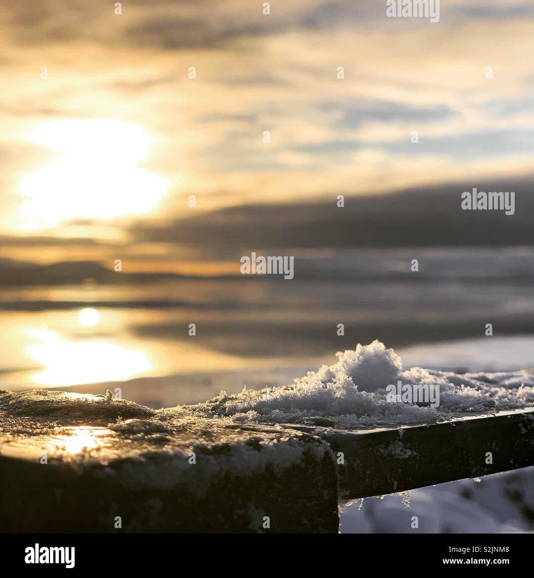 Snow melting sunshine Stock Photo - Alamy