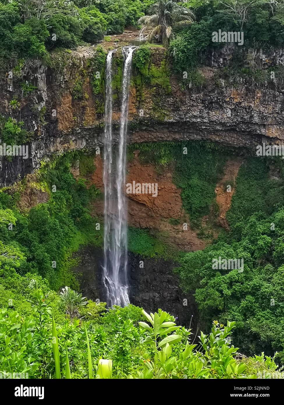 Mauritius waterfalls hi-res stock photography and images - Alamy