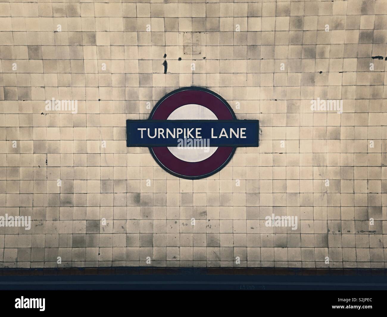 Turnpike lane london hi-res stock photography and images - Alamy